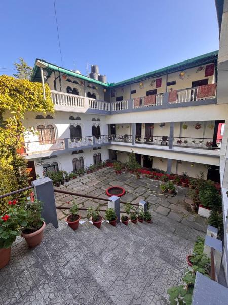 Hotel Jeetu Managed By The Bro's Hotels - Kausani