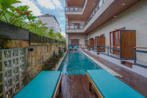 Oka's Guesthouse 2 Canggu X Batu Bolong - Canggu