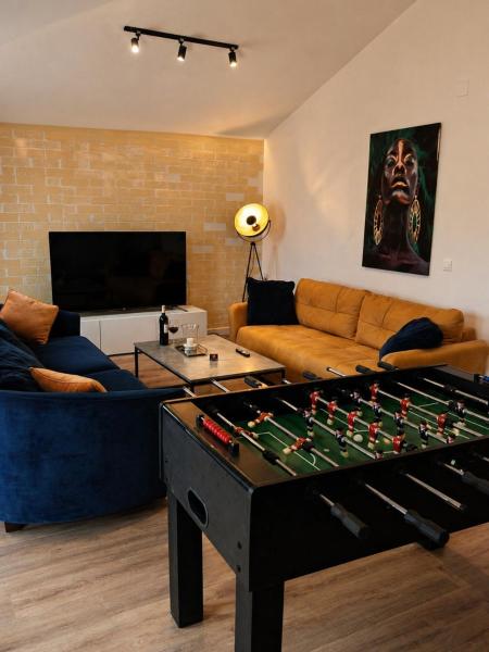 ''Bjonda'' Big Family Apt - 3 Bedroom - 2 Large Balconies - Cavtat