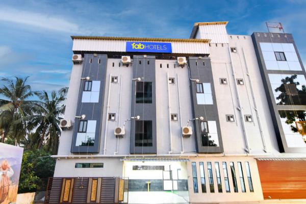 Fabhotel Star Light B - Visakhapatnam