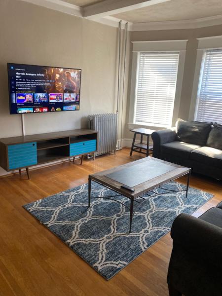Highland Park 1 - Budget Stay- Near Downtown - Blue Ridge, VA