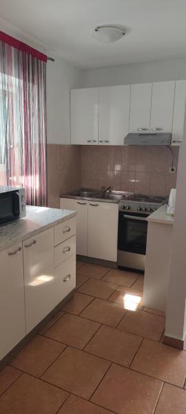Apartment In Family House Linda - Rijeka