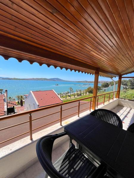 Scenic Cunda View Duplex With Terrace Near Beach - Ayvalık