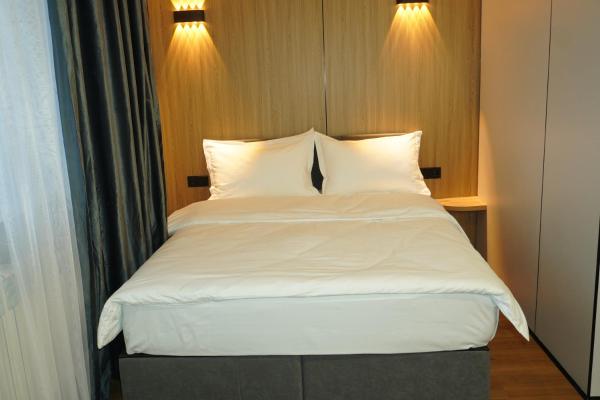 Alsun Hotel - 아스타나