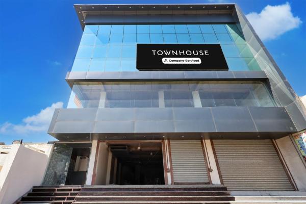 Townhouse Geeta Nagar Metro Station Formerly Hotel Opal - Kanpur