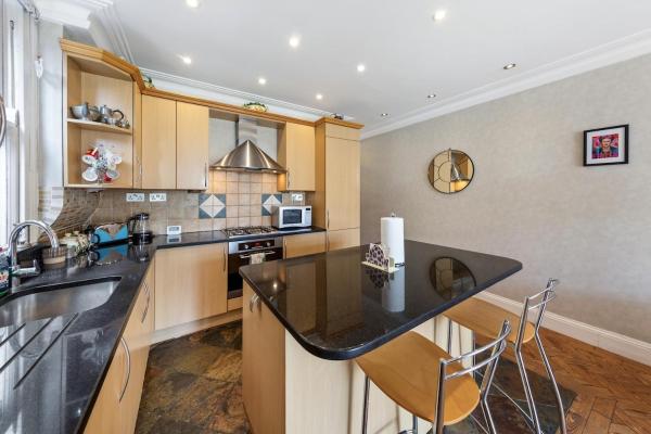 Spacious 2br Flat W Garden & Parking Kensal Rise - Notting Hill
