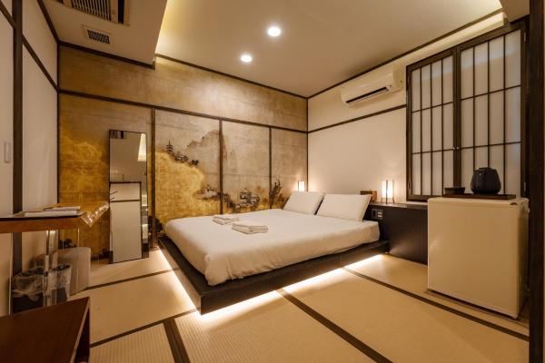 Oyasumi Art Hotel Dotonbori 24-hour Check-in Pressure-relief Mattress - Osaka