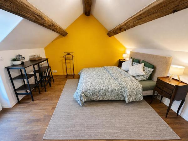 Chambre Indépendante Avec Salle De Bain Privative - Barbizon