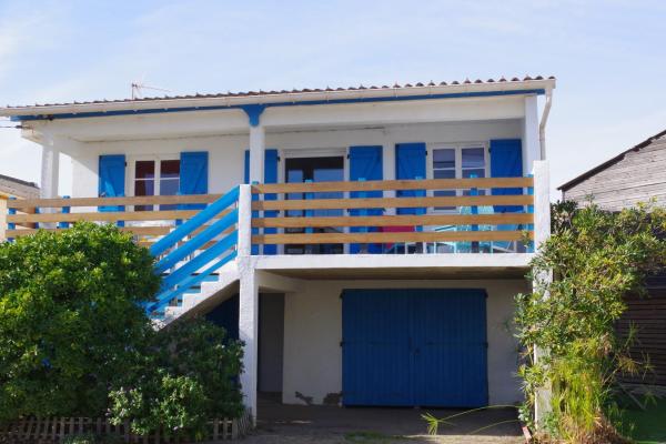 Chalet Typique Et Confortable Situé à 150m De La Plage - Gruissan