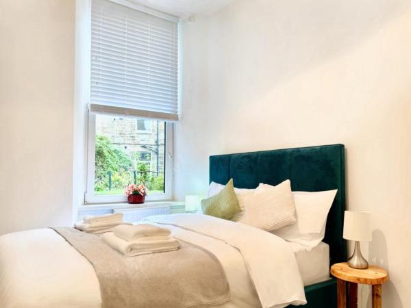 Bright 2-bed Apartment Near Haymarket - Easy City Access - Edinburgh