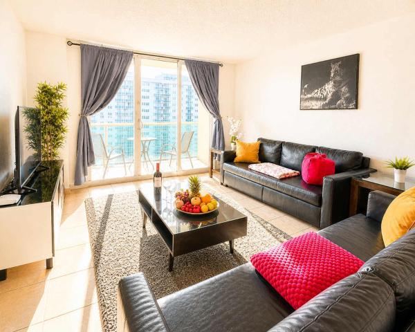 Amazing 2 Bd Sunny Isles Family Apart Str - 01306 - Sunny Isles Beach, FL