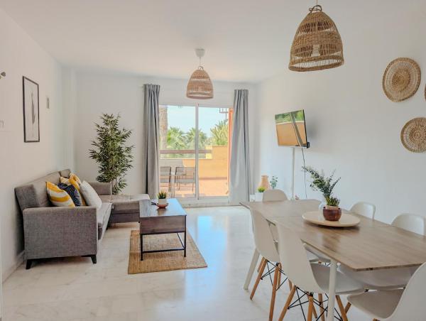 Marbella! 2 Bedroom Duplex W/ Sea Views & Rooftop - Marbella