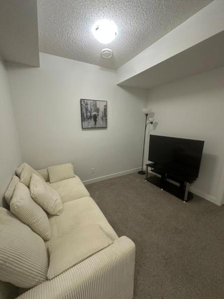 Cozy Suite Close To Calgary Airport - Calgary