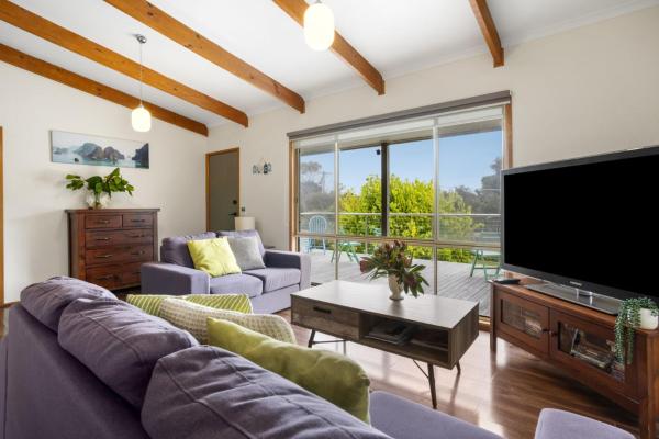 Velora Rye - Portsea