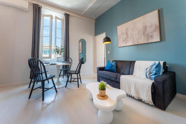 Appartement Au Coeur Du Vieil Antibes - Antibes