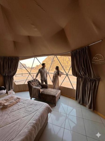 Wadi Rum Bubbles Luxury Camp - Jordan