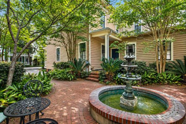 The Parsonage At Forsyth - Savannah, GA