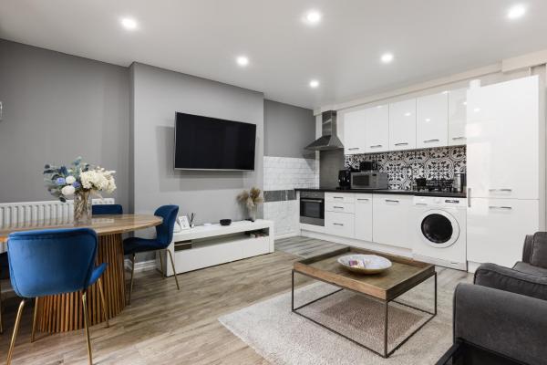 Charming 2br In Kensington, 2 Min Earls Court Tube - Chelsea