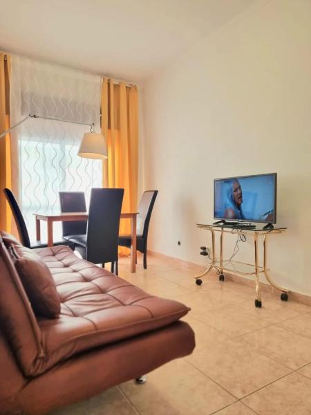 Spacious Apartment In Faro, 92 M² With Terrace - Faro