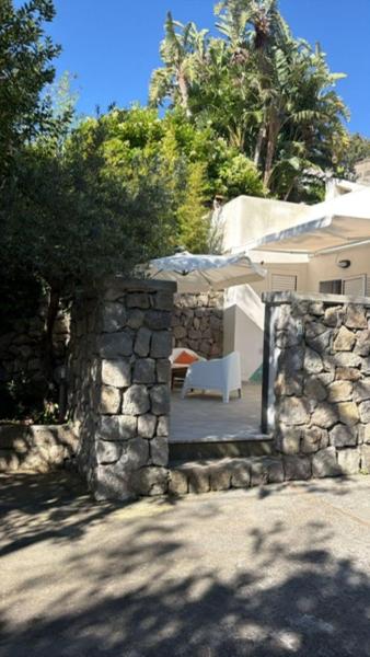 Ischia-forio-punta Caruso-la Grille Du Coq-villa 1 Il Prezzo Della Villa è Riferito All'intero Alloggio Con Il Limite Delle Persone Previste N 4 - Ischia Island