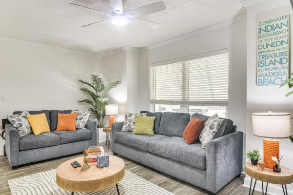 Less Than 2 Mi To Coast St Pete Beach Gem With Pool Access - Pinellas County, FL
