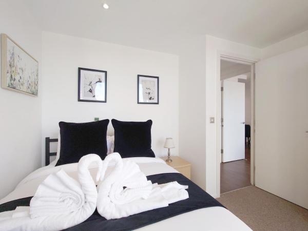 Fully Serviced Two Bed Apartment By Excel & O2 - Kent
