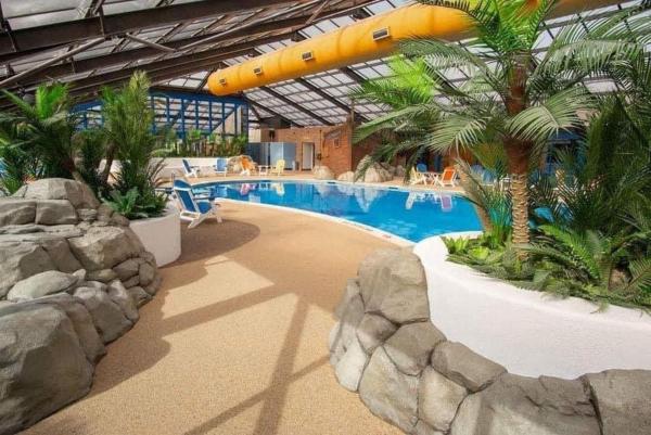 Marine Holiday Park Coastal Escape, Wales - North Wales