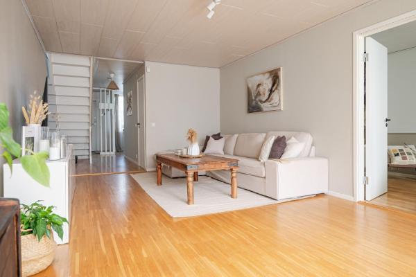 Calm And Comfortable 3br Family Home With Bbq And Shared Pool - Stockholms län