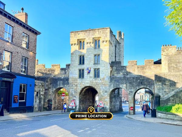 Spacious 1 King Bed Apartment York City Centre - 5 Min From Train Station - York