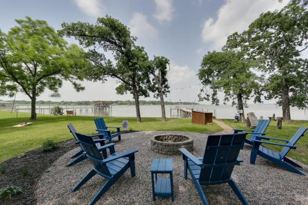 Waterfront Cedar Creek Lake Gem: Near Marina! - Tool, TX