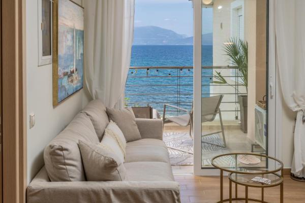 Aura Seaside Apartment - Kefaloniá