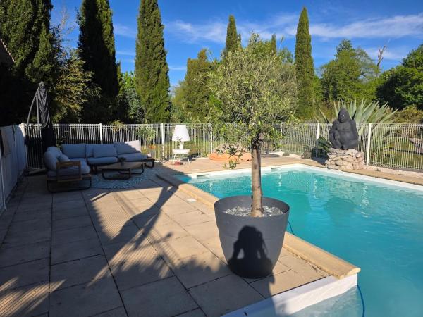 Petite Maisonnette Avec Accés Piscine - Montauban