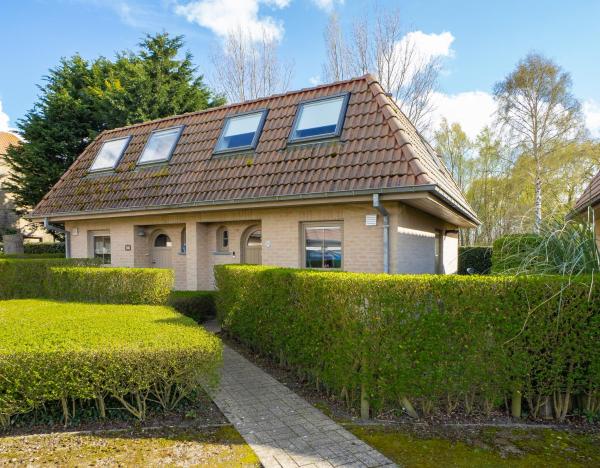 Casa Junika - United Kingdom