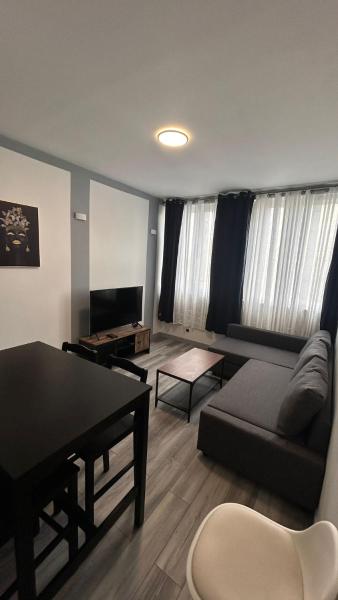 T2 Cosy 4 Pers Proche Métro Centre Mons En Baroeul - ibis budget Lille Wasquehal