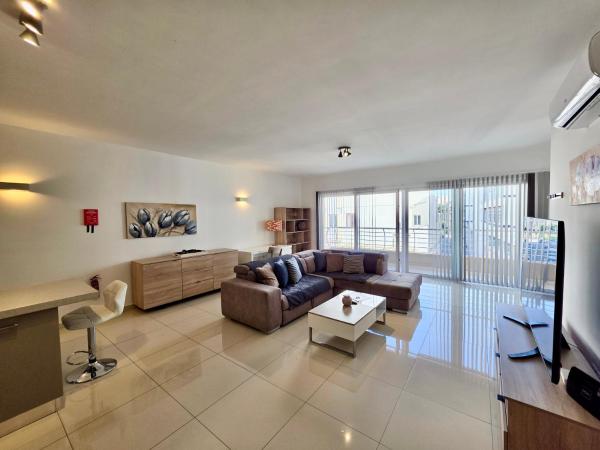 Marina, Bright Three Bedroom Close To Valletta - Málta