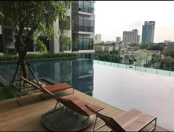 Luxury Condo In Khlong Toei City Views Skytrain Access - Bangkok