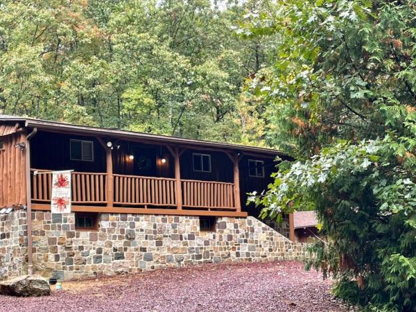 Cozy Log Cabin In Jim Thorpe - Lausanne Township