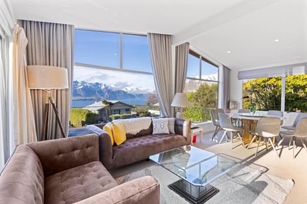 The Encounter - Your Lake View House In Queenstown - Queenstown