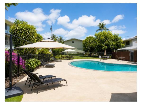 Share With Working Host, Wifi, Ac, Pool, Walk To Downtown, 15 Min To Airport - Kailua-Kona