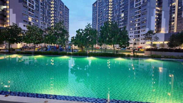 Homestay Puncak Alam With Swimming Pool Mus Lim - Kuang