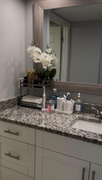 Raqsea Condo - Hampton, VA