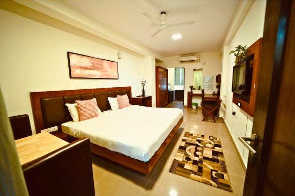 12 Stones Premium Suites - Bangalore