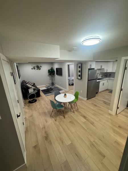 Cozy 3br Suite At Winnipeg South - 溫尼伯