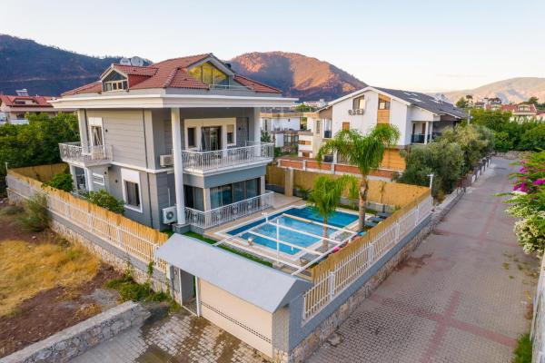 Daisy Villa İçMeler Marmaris Private Pool Garden - İçmeler
