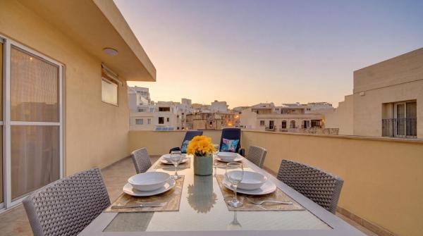 Azure Residence 3bd Apartments & Penthouse - Malte