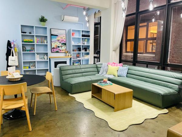 Hidden Laneway Loft On Flinders Lane - St Kilda