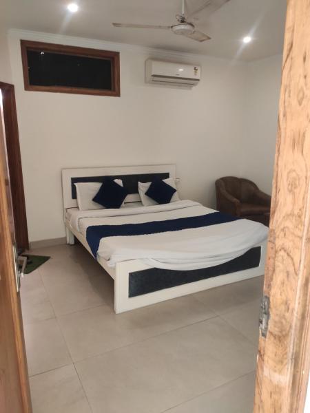 Hotel Chandigarh Elite - Mohali