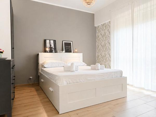 Hostdomus-white Star - Albenga