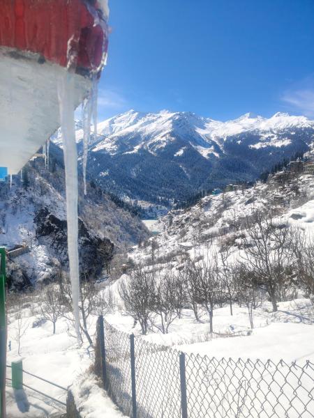 Snow View Guest House - Tosh
