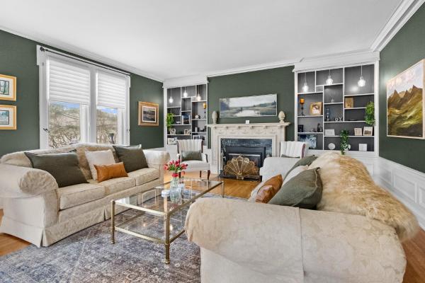 Historic Salyards Mansion By Heirloom Boutique Collection - Duluth, MN